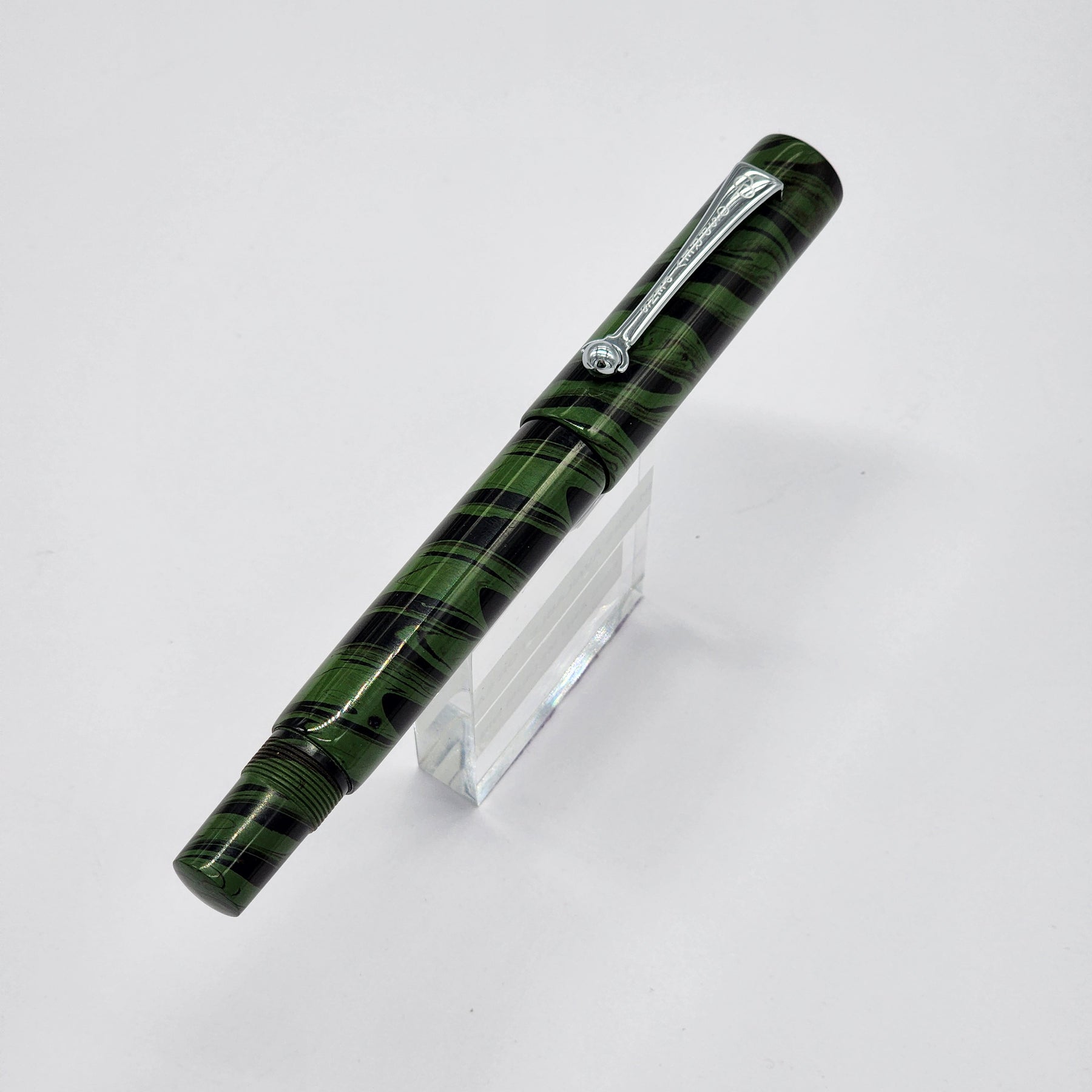 Osprey Pens - Milano Fountain Pen Body - Green-Black Mottled Ebonite ...